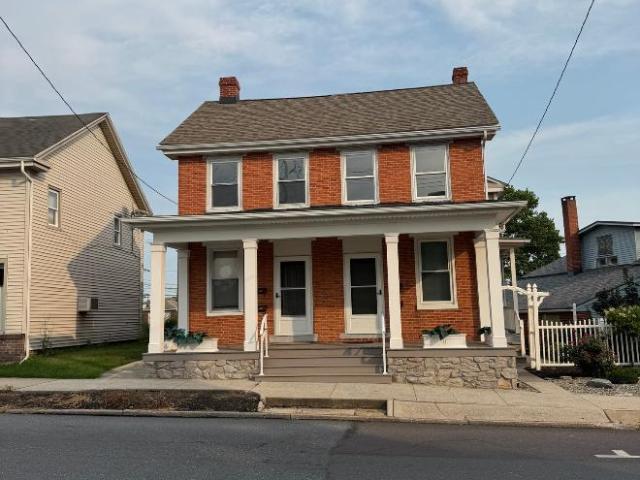 1 Br, 1 bath, Single Family 56 W Main St