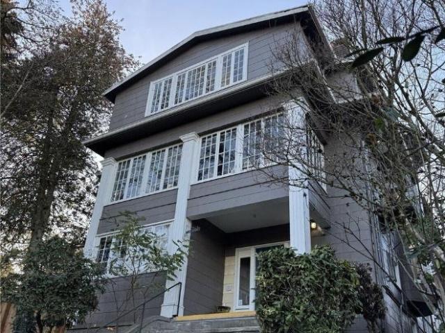 1 Br, 1 bath, Single Family 5703 18th Ave NE