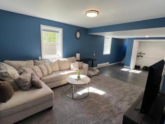 1 Br, 1 bath, Single Family 58 Dartmouth Dr