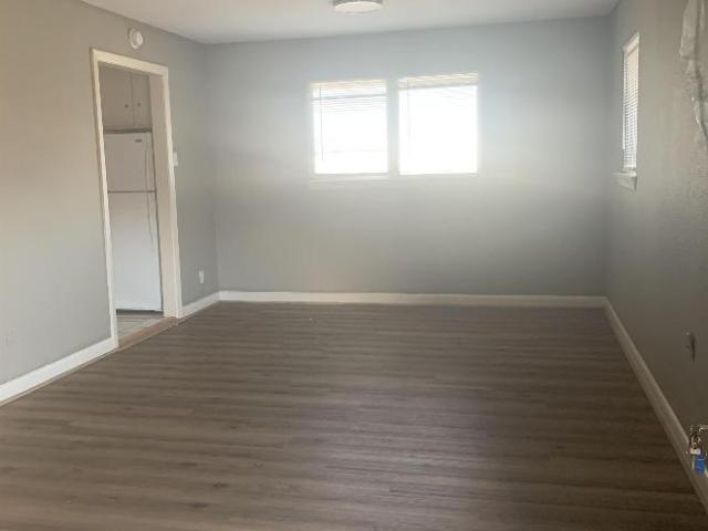 1 Br, 1 bath, Single Family 5902 Ardmore Street