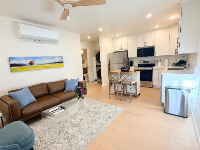 1 Br, 1 bath, Single Family 5063 Haskell Avenue