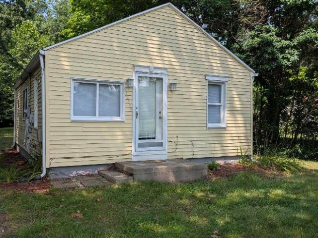 1 Br, 1 bath, Single Family 52599 Emmons Rd