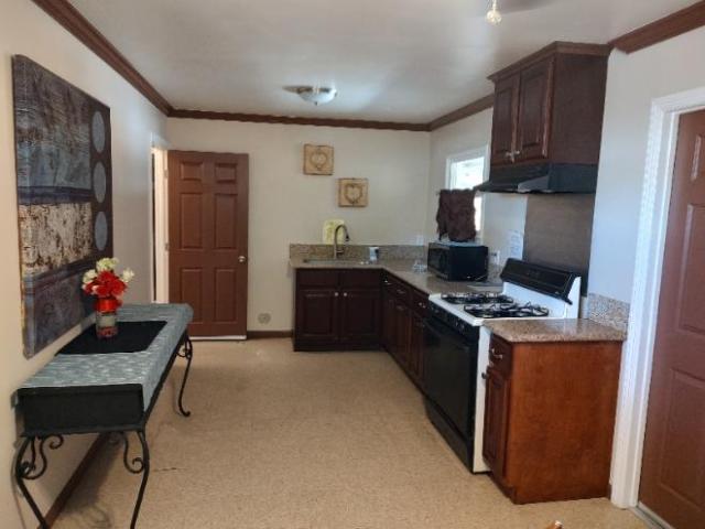 1 Br, 1 bath, Single Family 534 W Murphy St