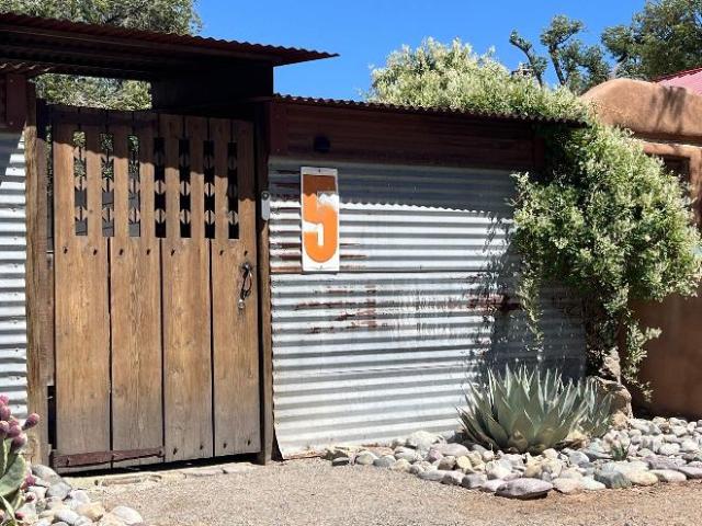 1 Br, 1 bath, Single Family 5 Waldo St
