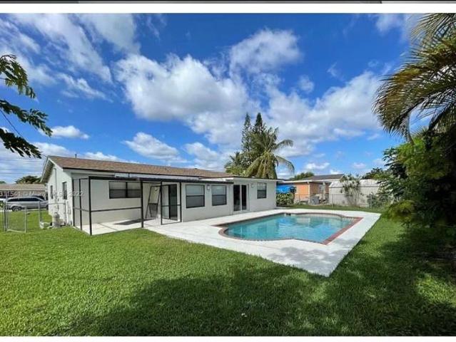 1 Br, 1 bath, Single Family 6447 NW 22nd St