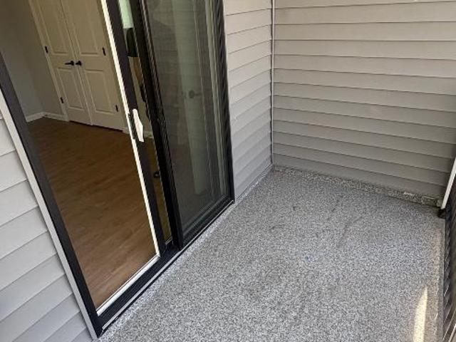 1 Br, 1 bath, Single Family 67 12th Ave