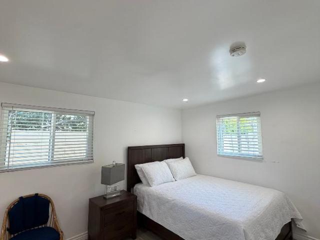 1 Br, 1 bath, Single Family 6242 Acacia St