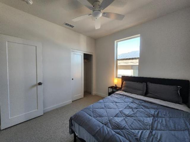 1 Br, 1 bath, Single Family 74174 Storke Dr