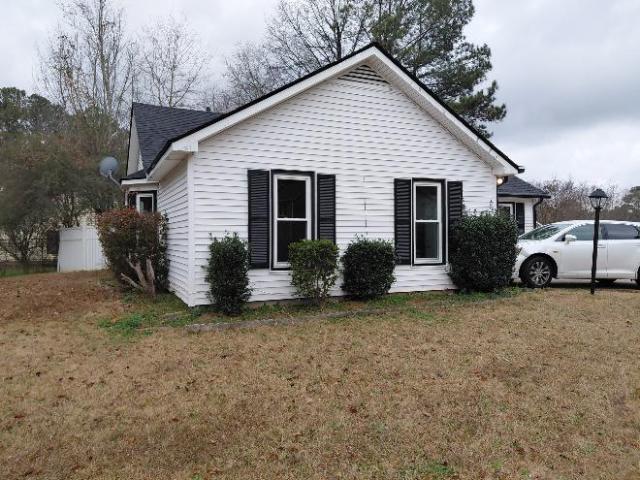 1 Br, 1 bath, Single Family 742 Redland Dr