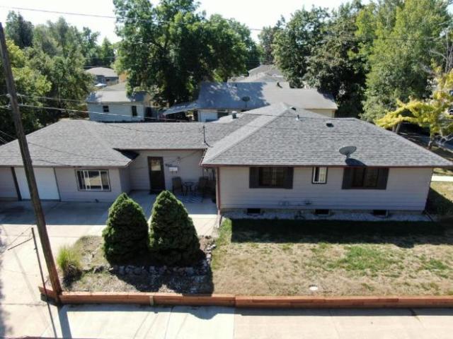 1 Br, 1 bath, Single Family 770 Douglas Ave