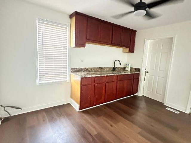 1 Br, 1 bath, Single Family 7917 S Coles Ave
