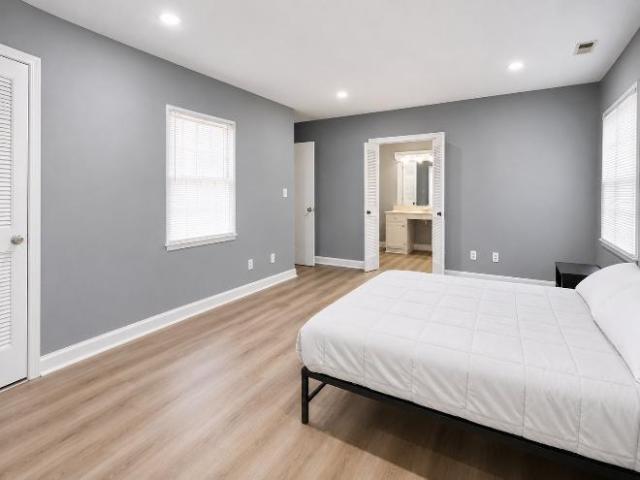 1 Br, 1 bath, Single Family 7021 Fruitwood Court