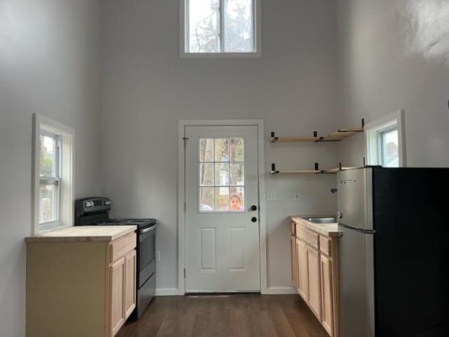 1 Br, 1 bath, Single Family 706 N Guthrie