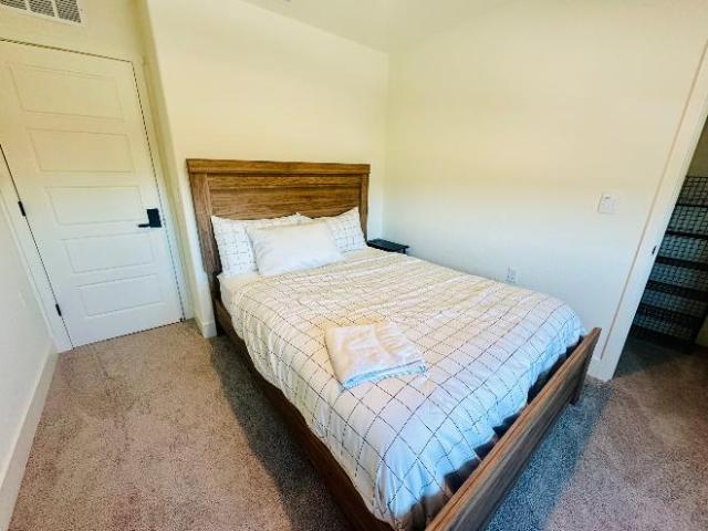 1 Br, 1 bath, Single Family 720 Stephanie Dr