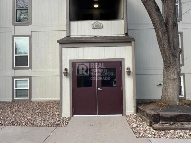 1 Br, 1 bath, Single Family 7256 S Xenia Cir