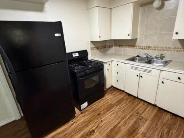 1 Br, 1 bath, Single Family 849 Rittiman