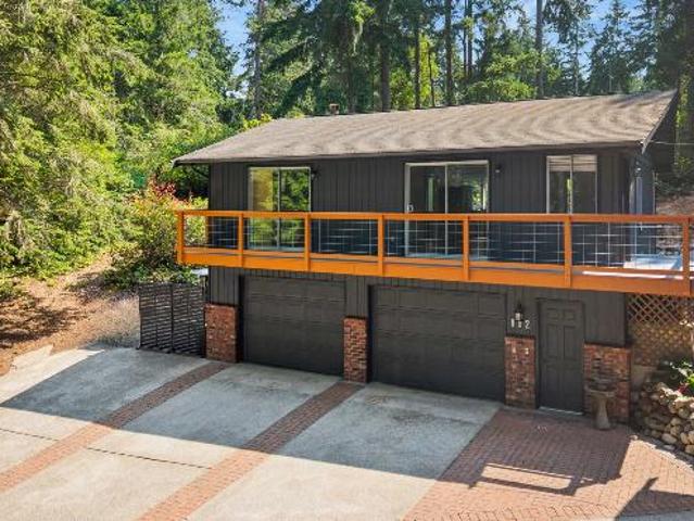 1 Br, 1 bath, Single Family 860 Hyak Way
