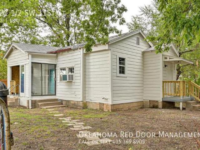 1 Br, 1 bath, Single Family 821 1/2 Sw 31st St
