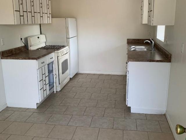 1 Br, 1 bath, Single Family 826 E Lee St