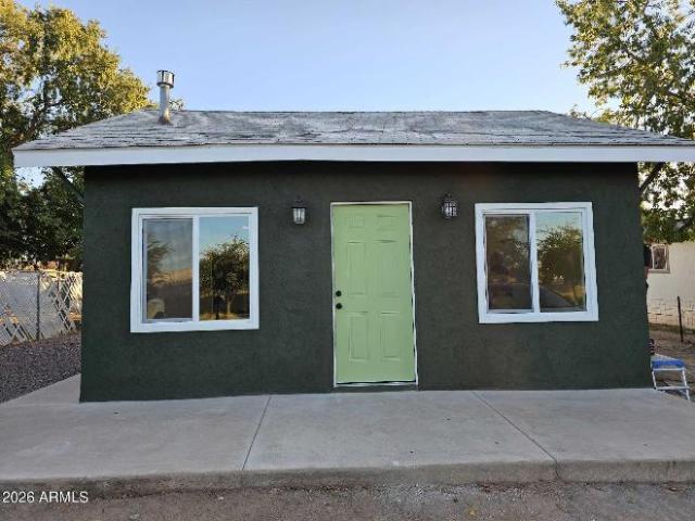 1 Br, 1 bath, Single Family 8375 W Madison Street