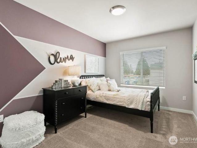 1 Br, 1 bath, Single Family 9532 7th Ave SE