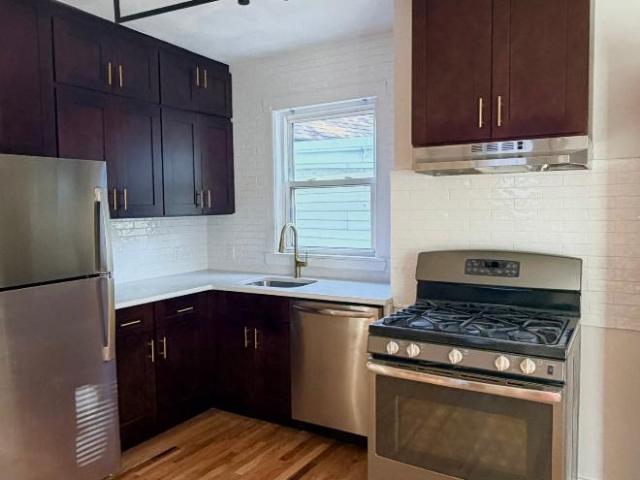 1 Br, 1 bath, Single Family 96 Jamaica St