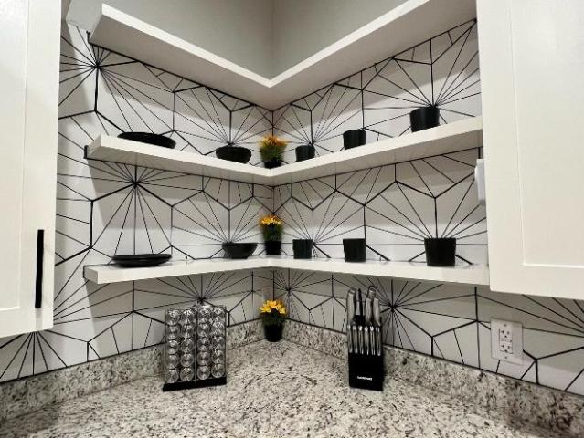 1 Br, 1 bath, Single Family 980 Desoto St NW