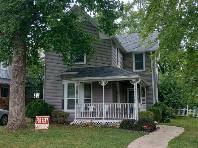 1 BR,1 bath sq. ft. Just remodeled