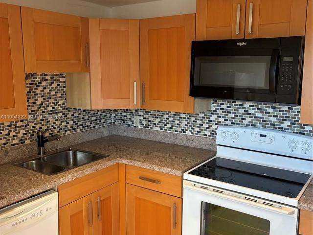 1 BR, 1 BA Apartment Aventura, Aventura, FL 33180