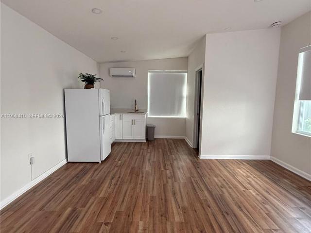 1 BR, 1 BA Apartment Alhambra Heights, North Miami, FL 33168