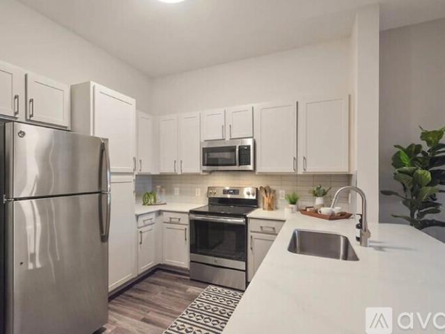 1 BR, 1 BA Apartment Gramercy Oaks Dr, Unit 5674a, Dallas, TX 75287