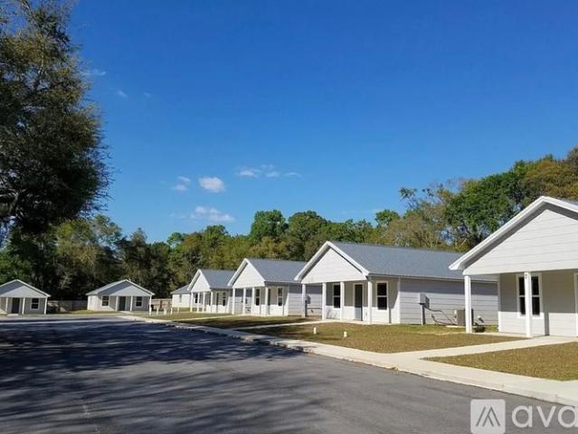 1 BR, 1 BA Apartment Ladybug, Unit #6, Irvington, AL 36544
