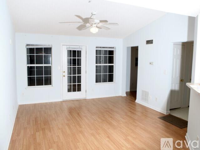 1 BR, 1 BA Apartment Walden Park Drive, Unit 4304, Savannah, GA 31410