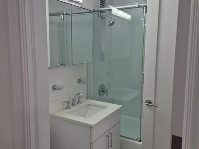 1 BR, 1 BA Apartment Washington Square Park, Unit 2, Manhattan, NY 10001