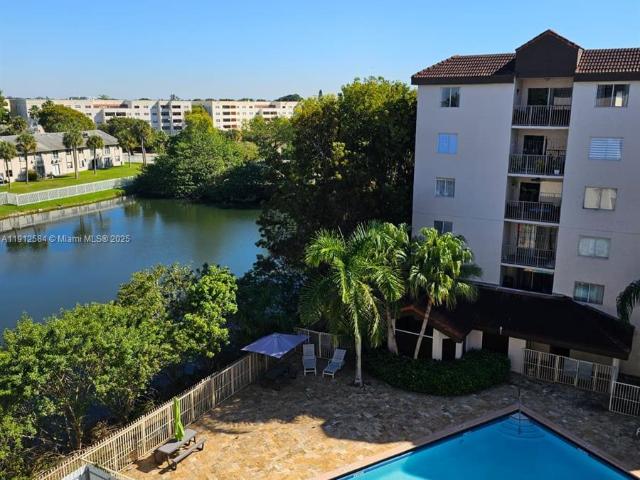 1 BR, 1 BA Apartment West End, Miami, FL 33193