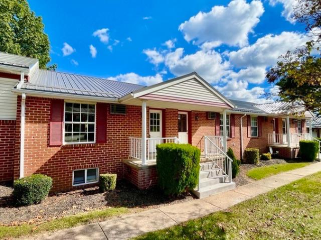1 BR, 1 BA Apartment West Walnut Street, Yoe, PA 17313
