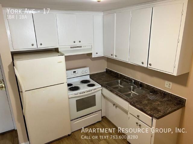 1 BR, 1 BA Apartment York Ave, St Paul, MN 55106