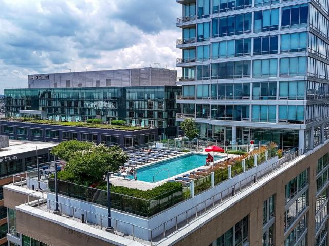 1 BR, 1 BA Apartment 1405 Point St Unit 925, Baltimore, MD 21231