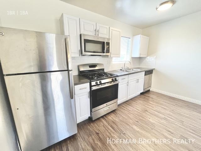 1 BR, 1 BA Apartment 140 N Hoover St, Los Angeles, CA 90004