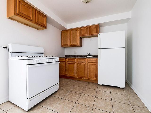 1 BR, 1 BA Apartment 14138 South School Street Unit 14138 3C, Riverdale, IL 60827