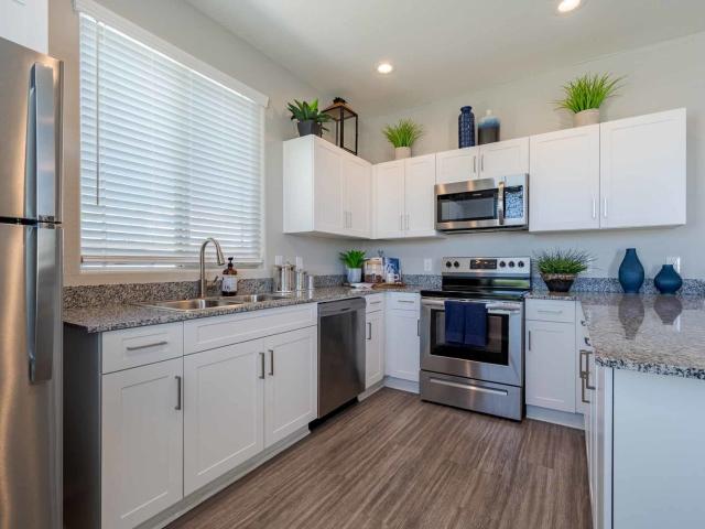 1 BR, 1 BA Apartment 14155 W Mountain View Blvd Unit 1068, Surprise, AZ 85374