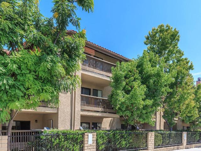 1 BR, 1 BA Apartment 1415 West Ball Road Unit 236, Anaheim, CA 92802