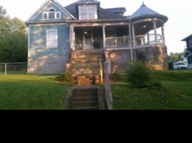 1 BR, 1 BA Apartment 1422 Coker Avenue, Unit 2, Knoxville, TN 37917