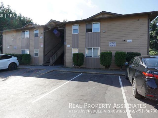 1 BR, 1 BA Apartment 14239 34th Ave S, Tukwila, WA 98168