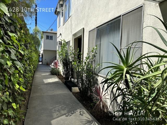 1 BR, 1 BA Apartment 1428 10th Street, Santa Monica, CA 90405