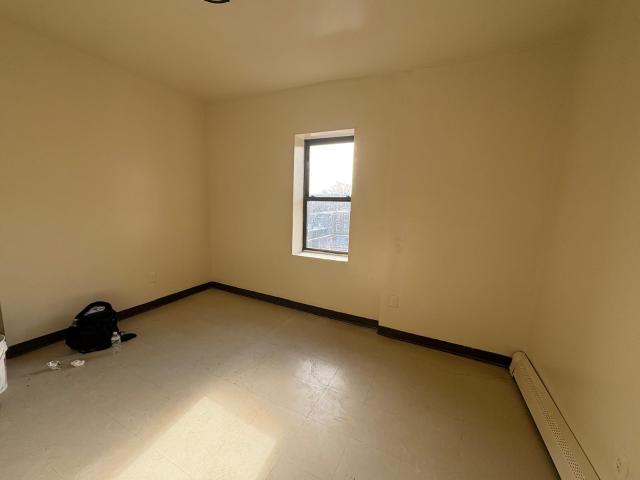 1 BR, 1 BA Apartment 142 Orchard St, Yonkers, NY 10703