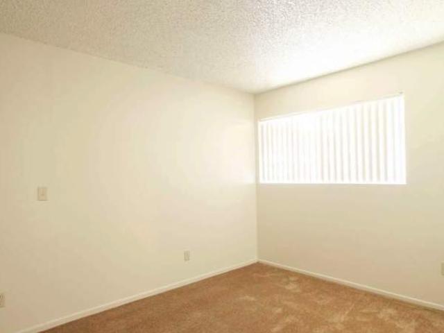 1 BR, 1 BA Apartment 14300 Mulberry Dr, Whittier, CA 90604
