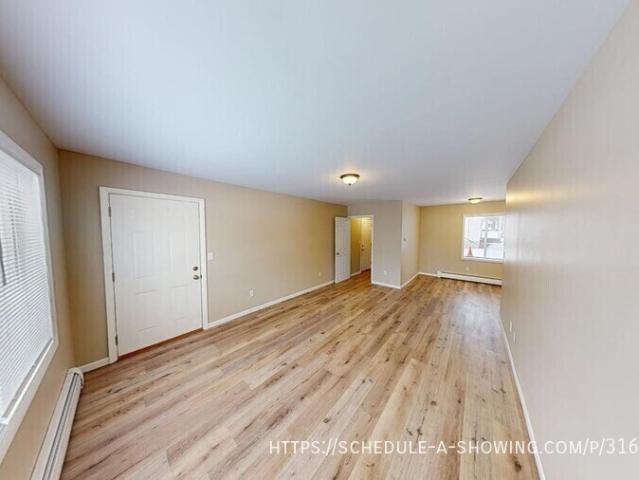 1 BR, 1 BA Apartment 1431 Lincoln Ave, Marquette, MI 49855