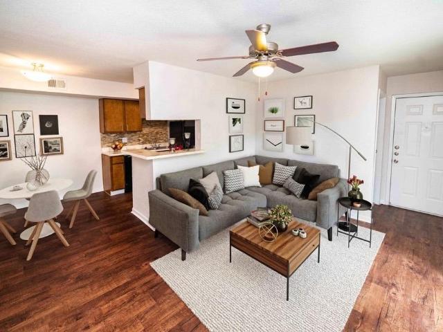 1 BR, 1 BA Apartment 14335 Ella Blvd Unit 08 818, Houston, TX 77014