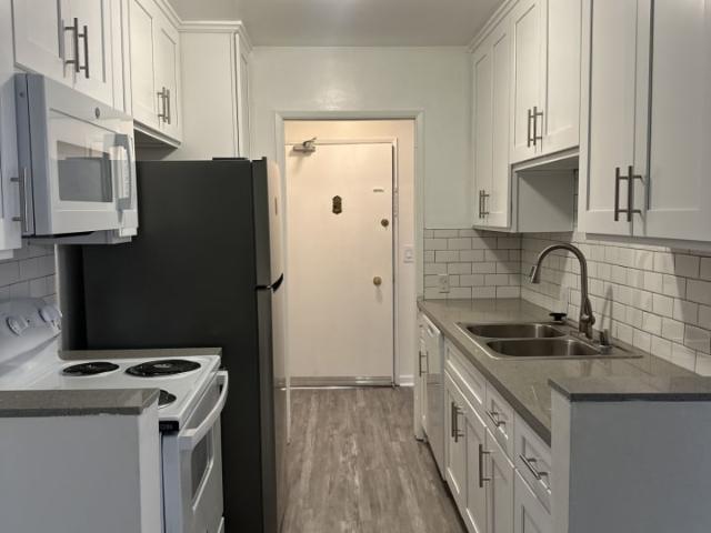 1 BR, 1 BA Apartment 14333 Addison St #212 Unit 201, Sherman Oaks, CA 91423
